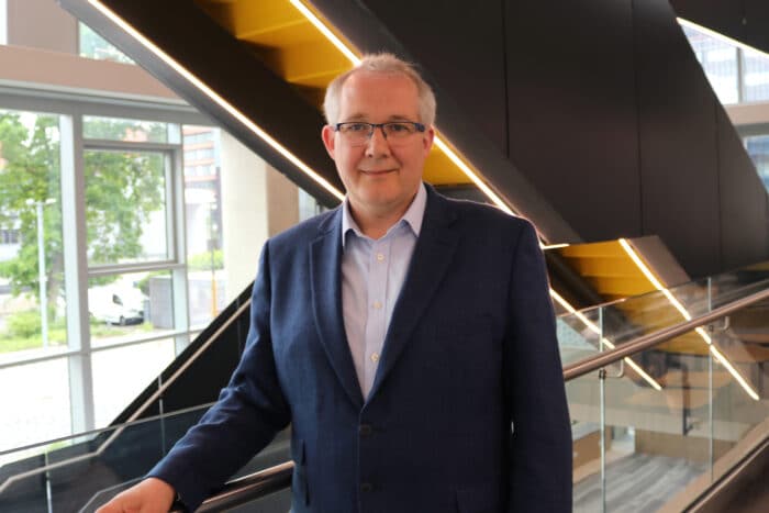 Professor Ian Kinloch - Henry Royce Institute