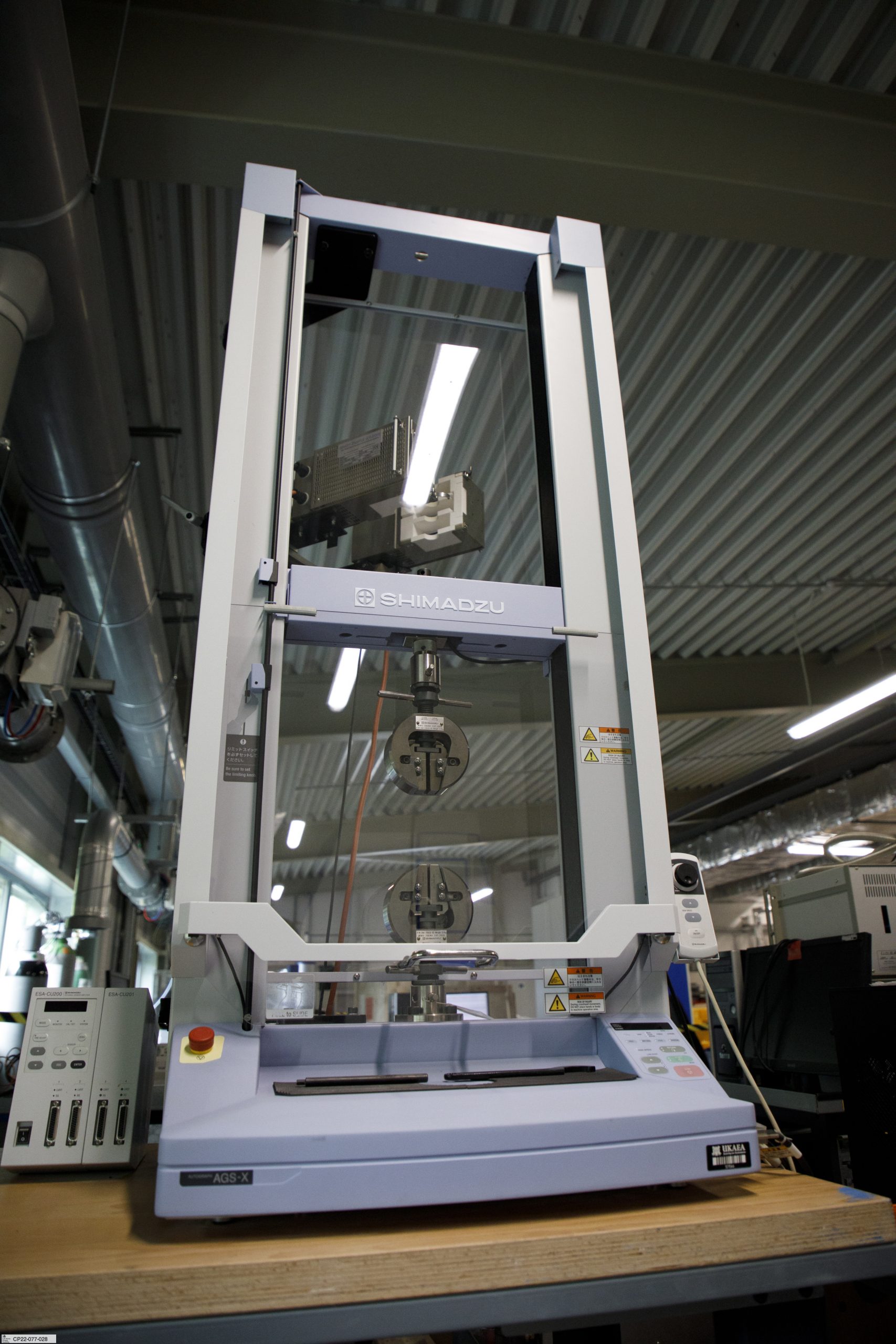 Static load frame 10kN - Henry Royce Institute