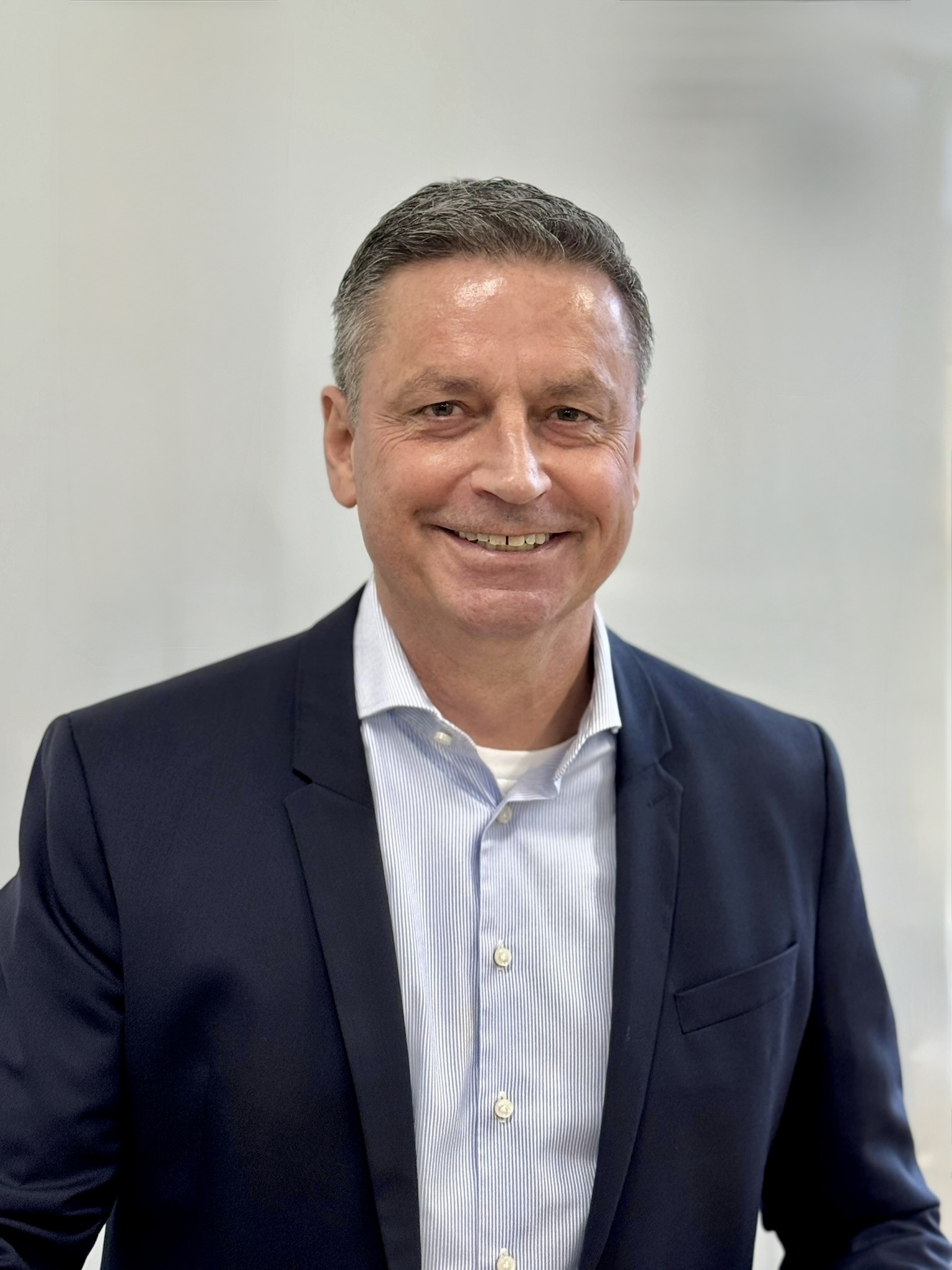 Prof. Dr. Peter A. van Aken - Henry Royce Institute